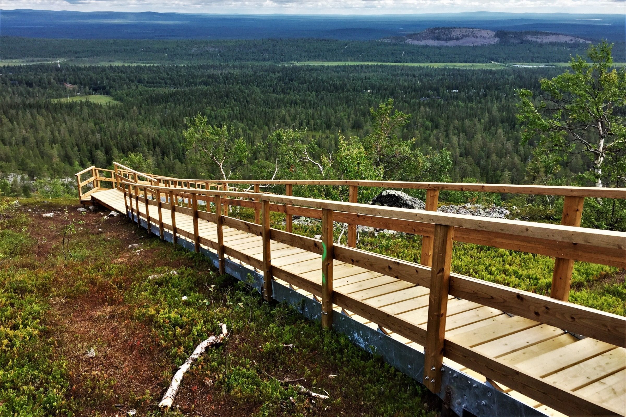 Luoston Klubi ry järjestää kylätapaamisen Luostolla ti 25.10 ...